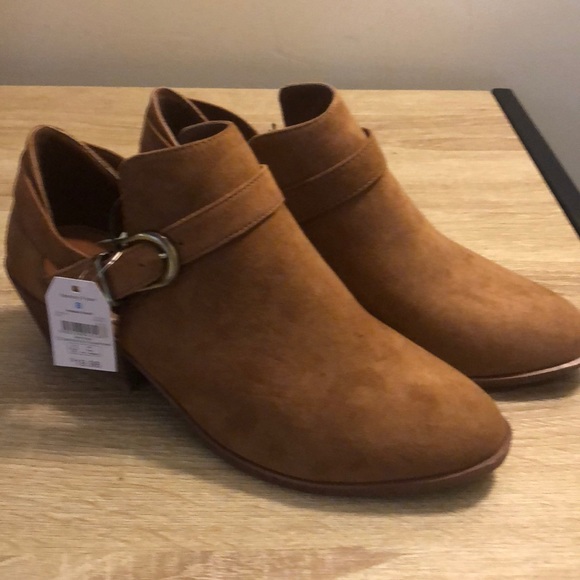Time and Tru | Shoes | Time And Tru Memory Foam Ankle Boots | Poshmark